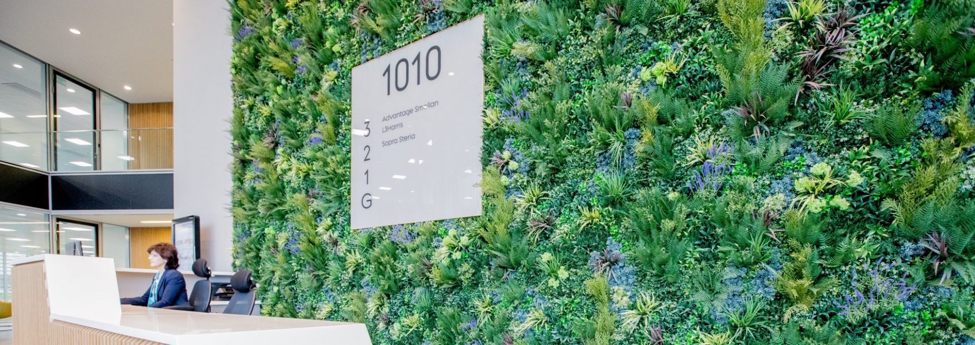 Innovative Uses of Artificial Green Walls in Business Settings